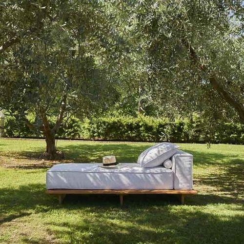 Contemporary daybed - Geta - WOW ITALY - fabric / iroko / wooden base