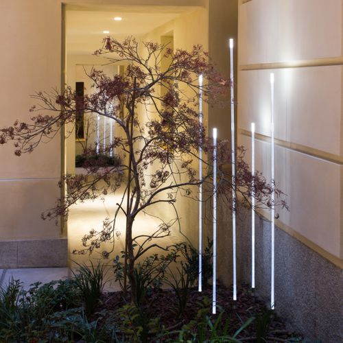 Floor-standing lamp - TYPHA - iGuzzini - steel / stainless steel ...