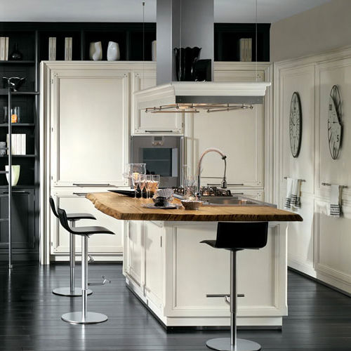 Traditional kitchen - LIVING - L'OTTOCENTO - lacquered wood / island ...
