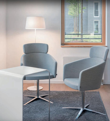 Contemporary visitor chair - CLUB - Bene GmbH - fabric / metal base ...