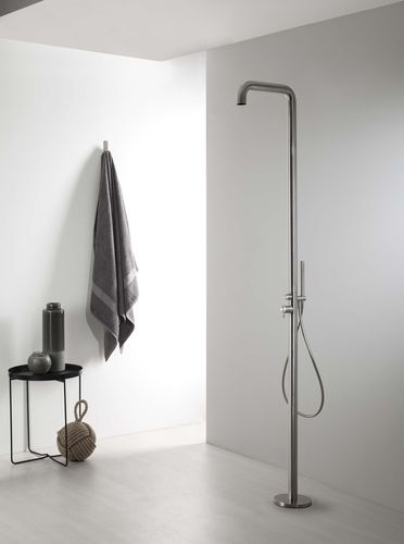 Commercial shower column - E0BA0478INOX - Ritmonio Rubinetterie Srl ...