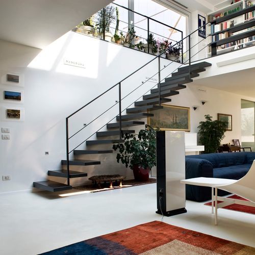 Straight staircase - C 127 - METALL CONCEPT - metal step / metal frame ...