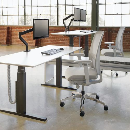 Desktop monitor support - SWERV - Teknion