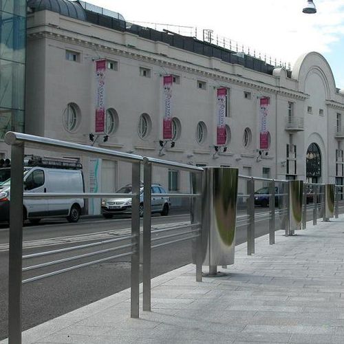 Protective barrier - SIROCCO - FRANCE INOX INDUSTRIE - fixed ...