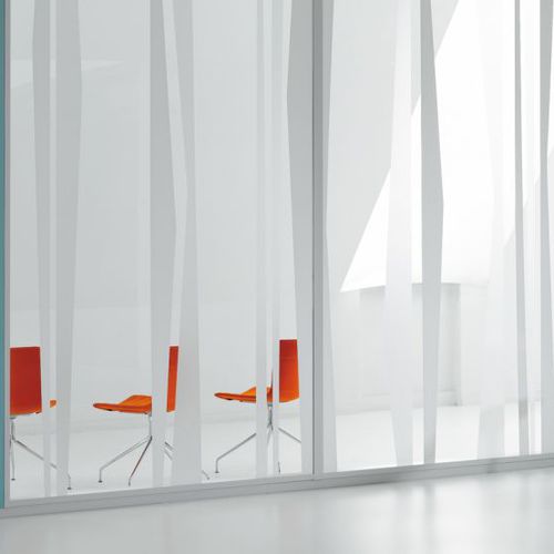 Removable partition - SYNCHRONE - Clestra - modular / glazed / metal
