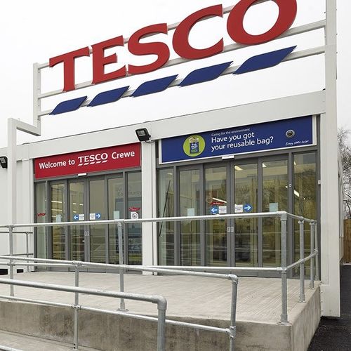 Prefab building - RETAIL - Algeco - modular / temporary / metal