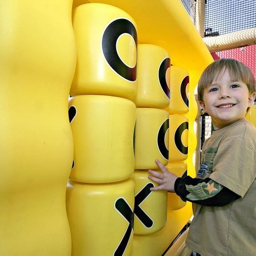 Tic-tac-toe play panel - Soft Play LLC