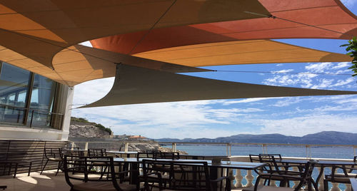 Commercial shade sail - Atelier Aude Cayatte - triangular / rectangular ...