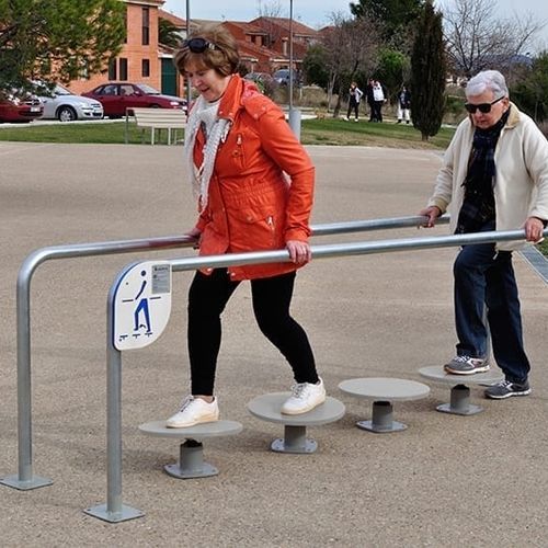 Playground obstacle course - MOVING WALKWAY - Industrias Agapito - outdoor