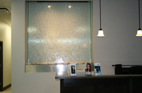 Glass water wall - Espace d'eau France - custom