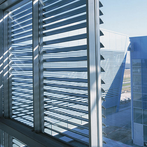 Aluminum solar shading - DUCOSUN 100C - Duco - for facade / vertical