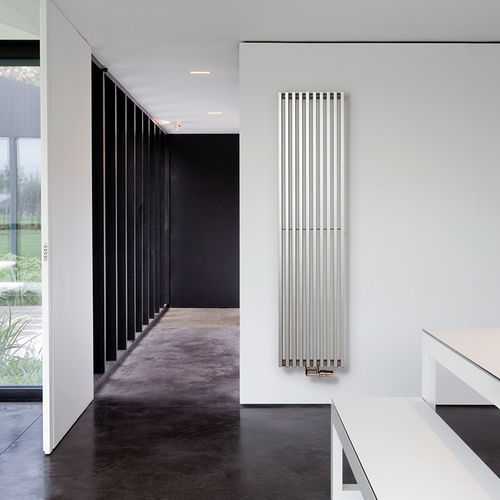 Hot water radiator - ZANA ZV-1 - VASCO - contemporary / metal ...