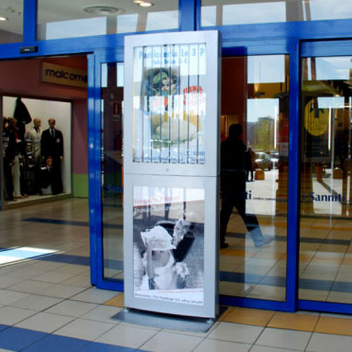 Advertising totem - POP - Triplesign System AB - illuminated / for ...