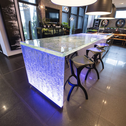 Kitchen counter - Thibodeau - ThinkGlass - glass / upright / illuminated