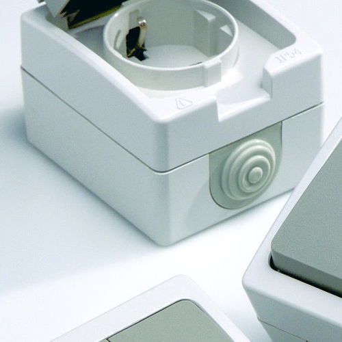 Power socket - Kassinakis P.E. SA - surface-mount / outdoor / contemporary