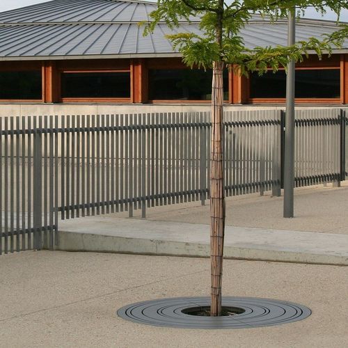 Round tree grate - AZTEC - ACCENTURBA - galvanised steel / thermo ...