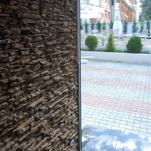 Concrete wall cladding - CLASSIC : CORDILLERA CHAMPAGNE - Mathios SA ...