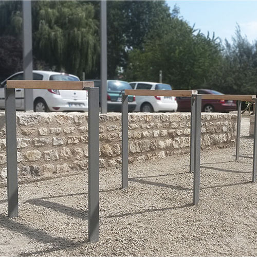 Floor-mounted bike rack - LINEA SOSTA - GUYON - secure / vertical ...