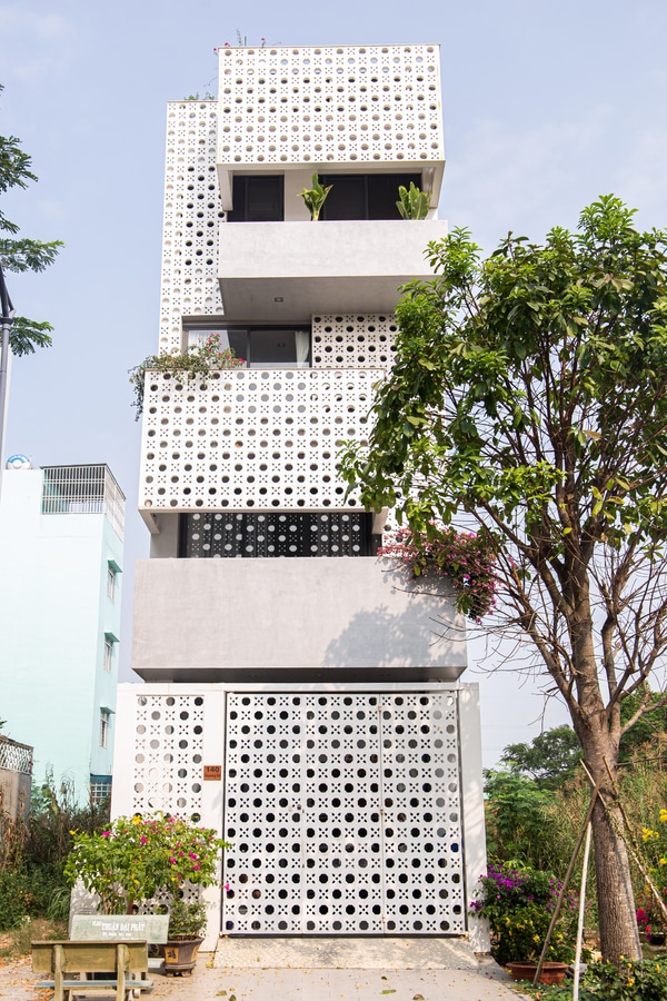 How important is light to a living space with concrete block? - Vietnam ...