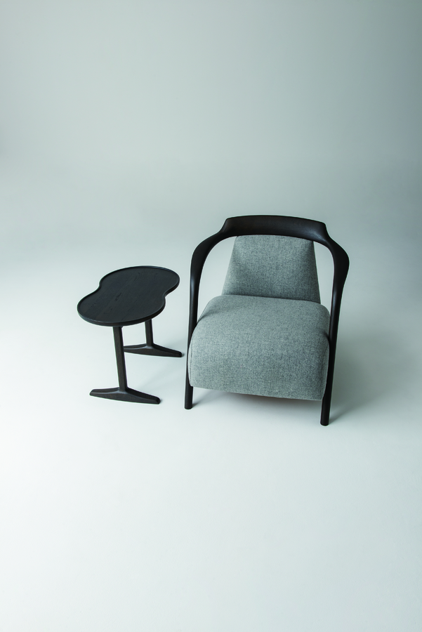 Leather VS Alcantara (Ultrasuede) - Asahikawa, Hokkaido, Japan - CondeHouse