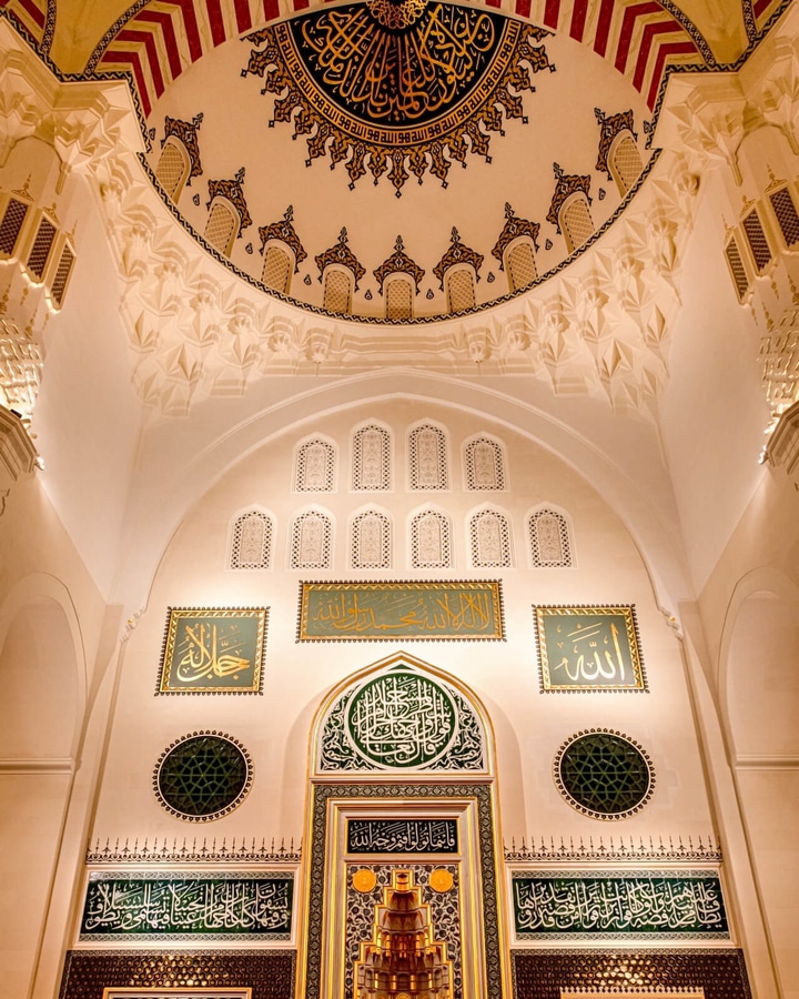Sharjah Mosque - Sharjah - United Arab Emirates - LINEA LIGHT GROUP