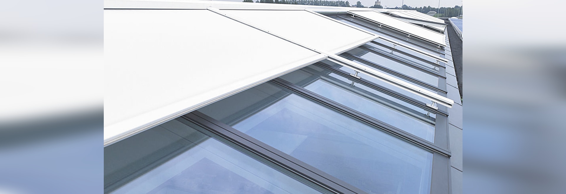 Topfix® VMS by RENSON® presented at R+T (Stuttgart) - RENSON