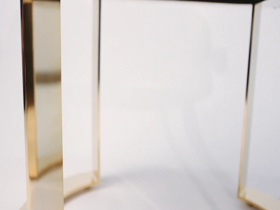 Lola, the stool created by Kaunus inspired by the pianist Lola Astanova ...