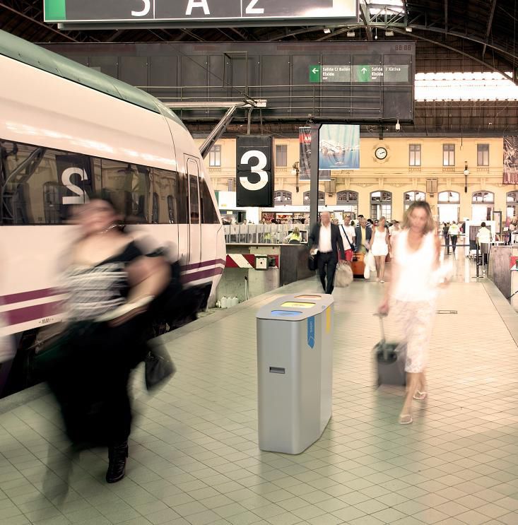 公共用ゴミ箱 - MUNICH SELF-CLOSING FLAPS - CERVIC ENVIRONMENT - 溶融亜鉛メッキ鋼製 ...