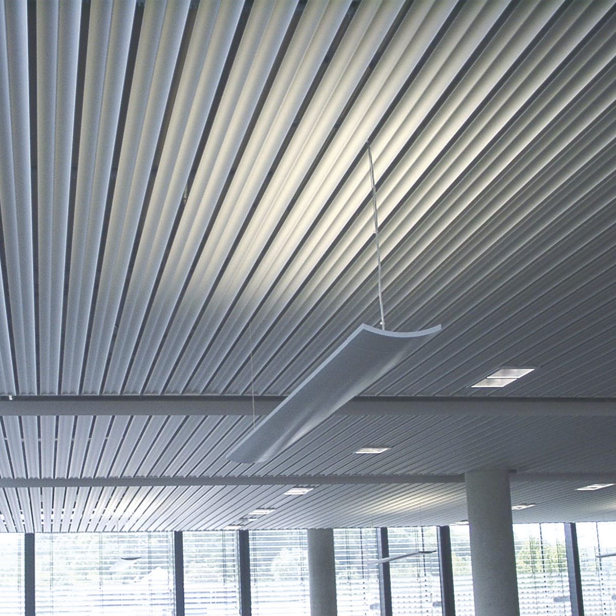Forro em alumínio - SOFTLINE 4 - P. LEMMENS COMPANY - em painéis / para ...