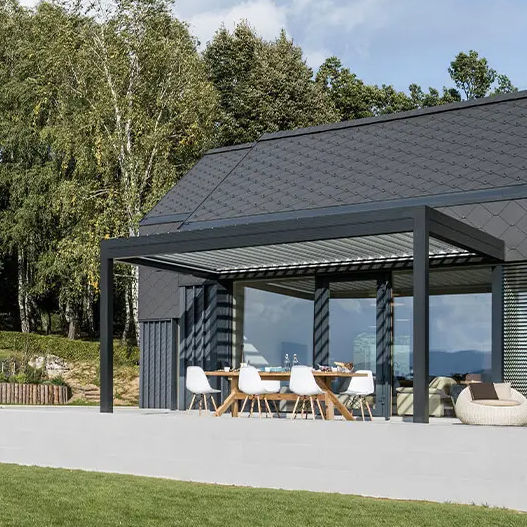 Pérgola apoiada em parede - PORTOROSE - SLOVENIA - Gibus SPA - metálica ...