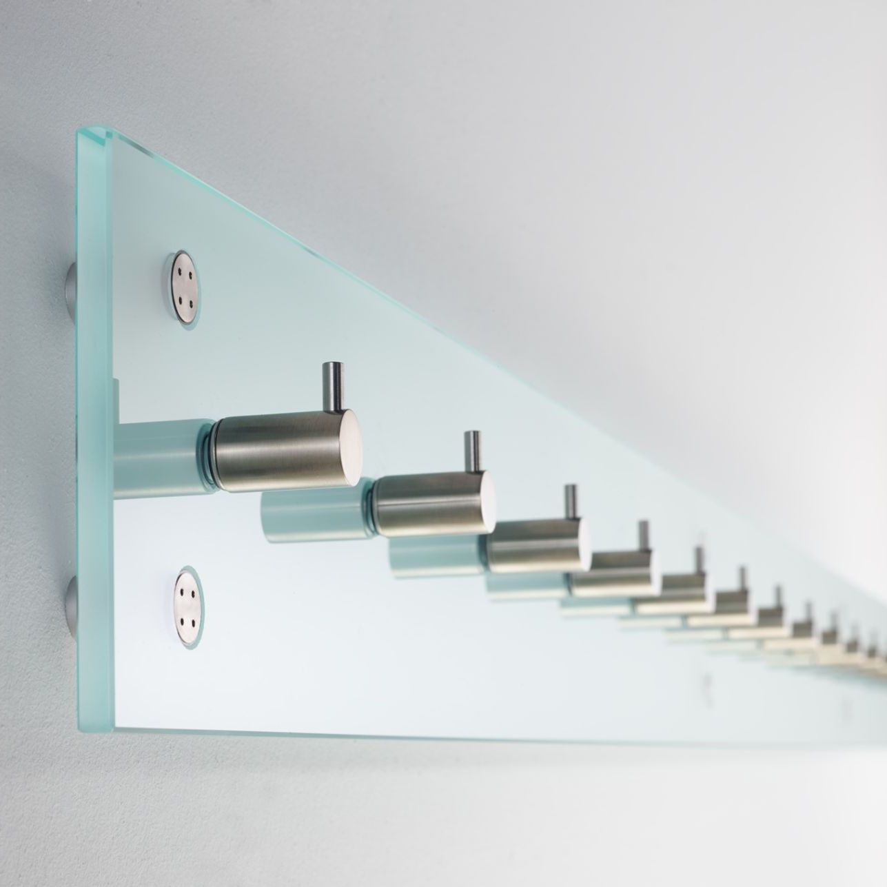 Cabide de parede contemporâneo - Schaefer-Trennwandsysteme - em aço ...