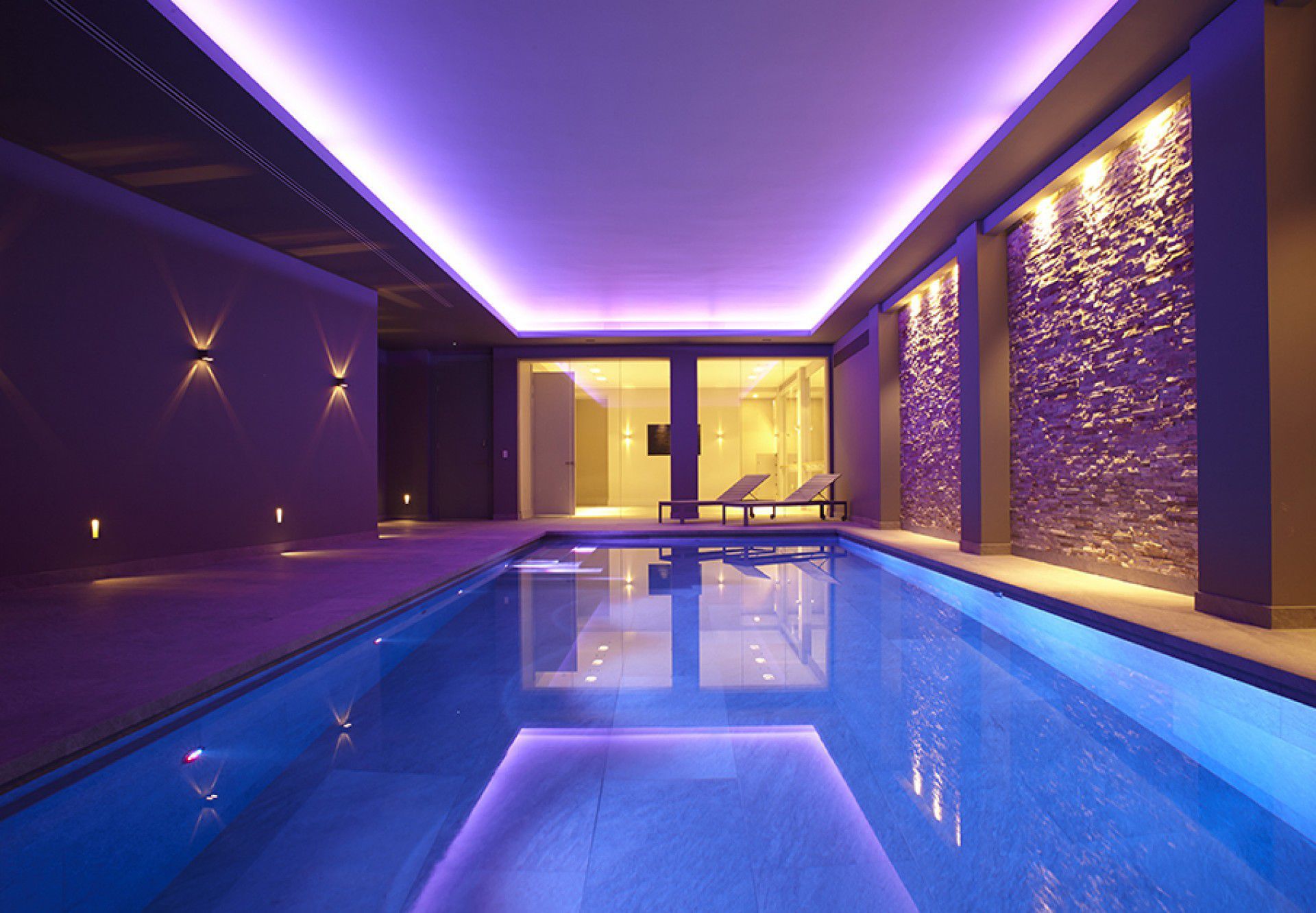 Piscina interna - PRINCEDALE ROAD - GUNCAST SWIMMING POOLS - para hotel ...