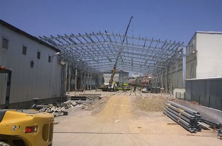 Vigamento metálico para edifícios - UNILEVER BESAN FACTORY - APEC Smart ...