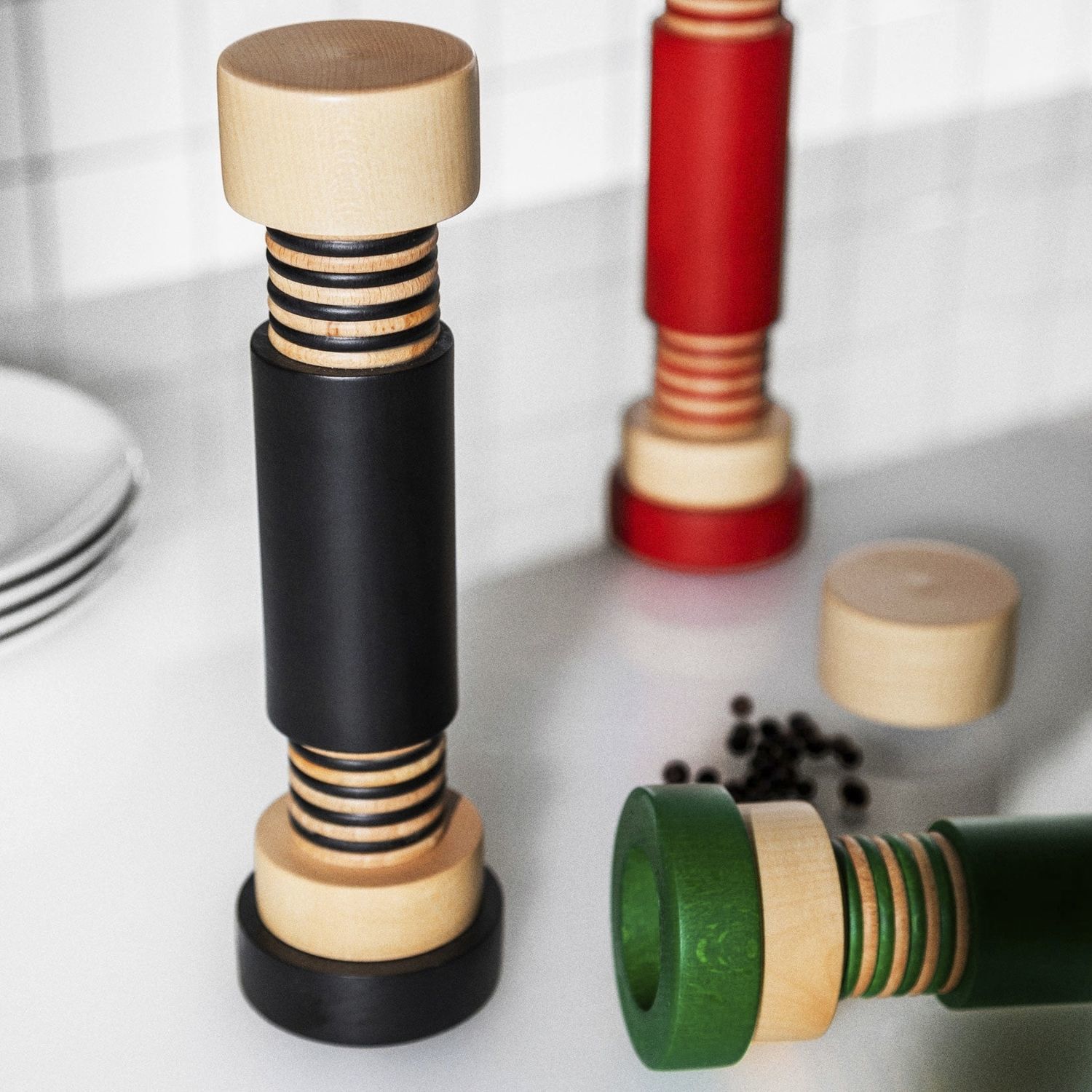 Saleiro e pimenteiro em faia - MPO215 - ALESSI S.P.A. - da linha comercial