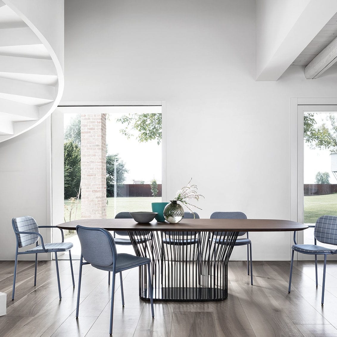 Mesa de jantar para ambiente externo - RAY - Traba' - contemporânea ...