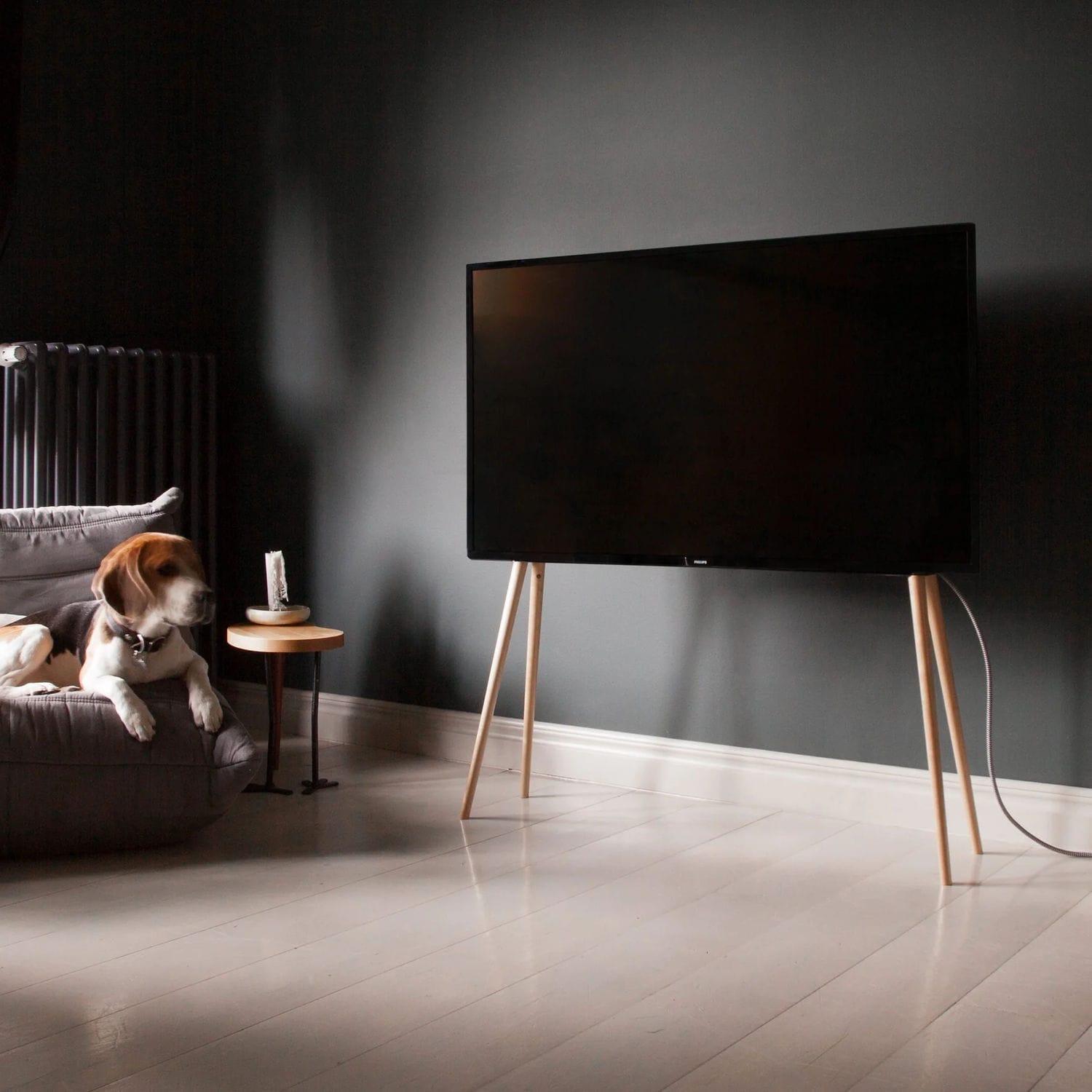 Suporte de piso para TV contemporâneo - Natural Glossy - Esthete LLC ...