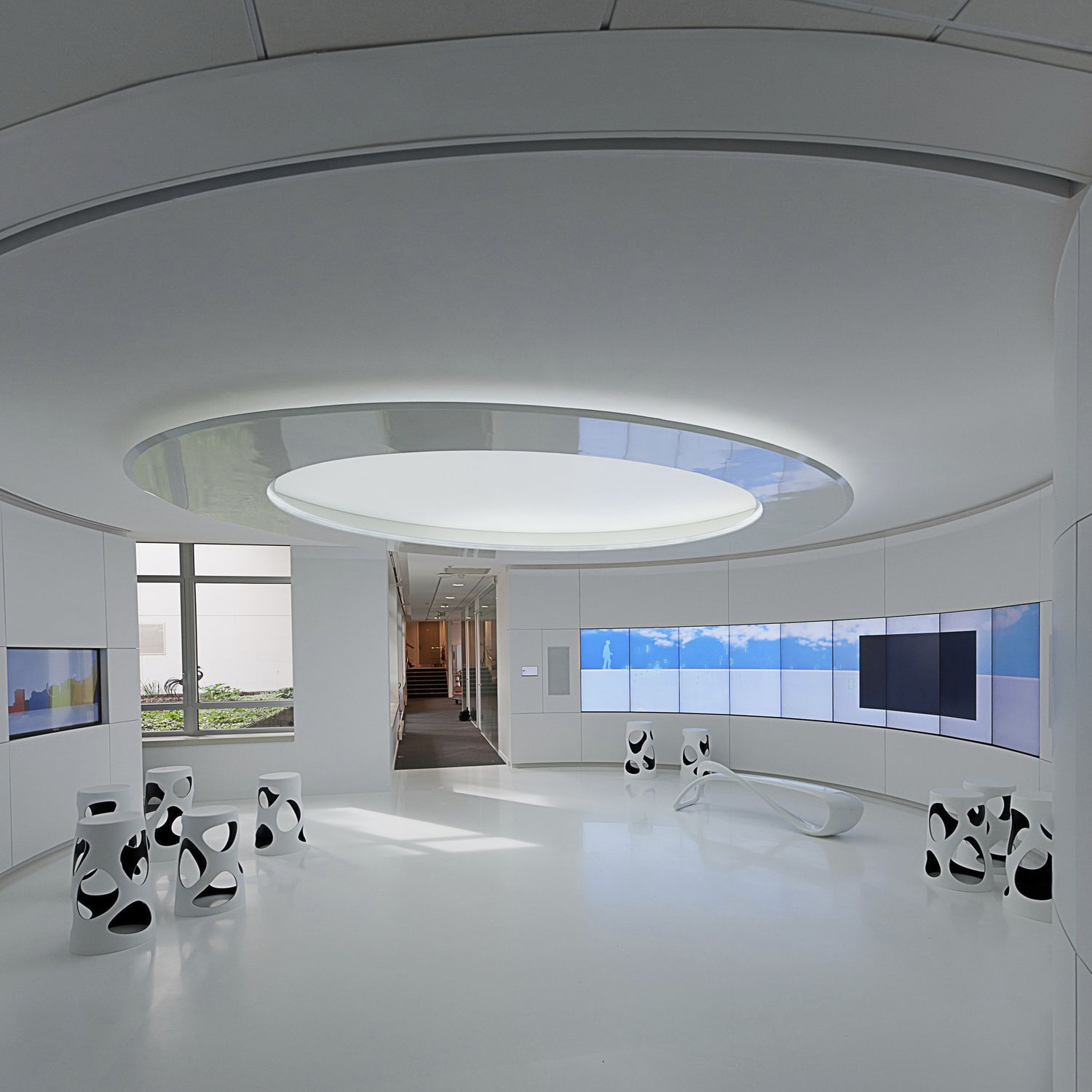 Luminária técnica pendente - ESSILIGHT - de LED / circular / em alumínio