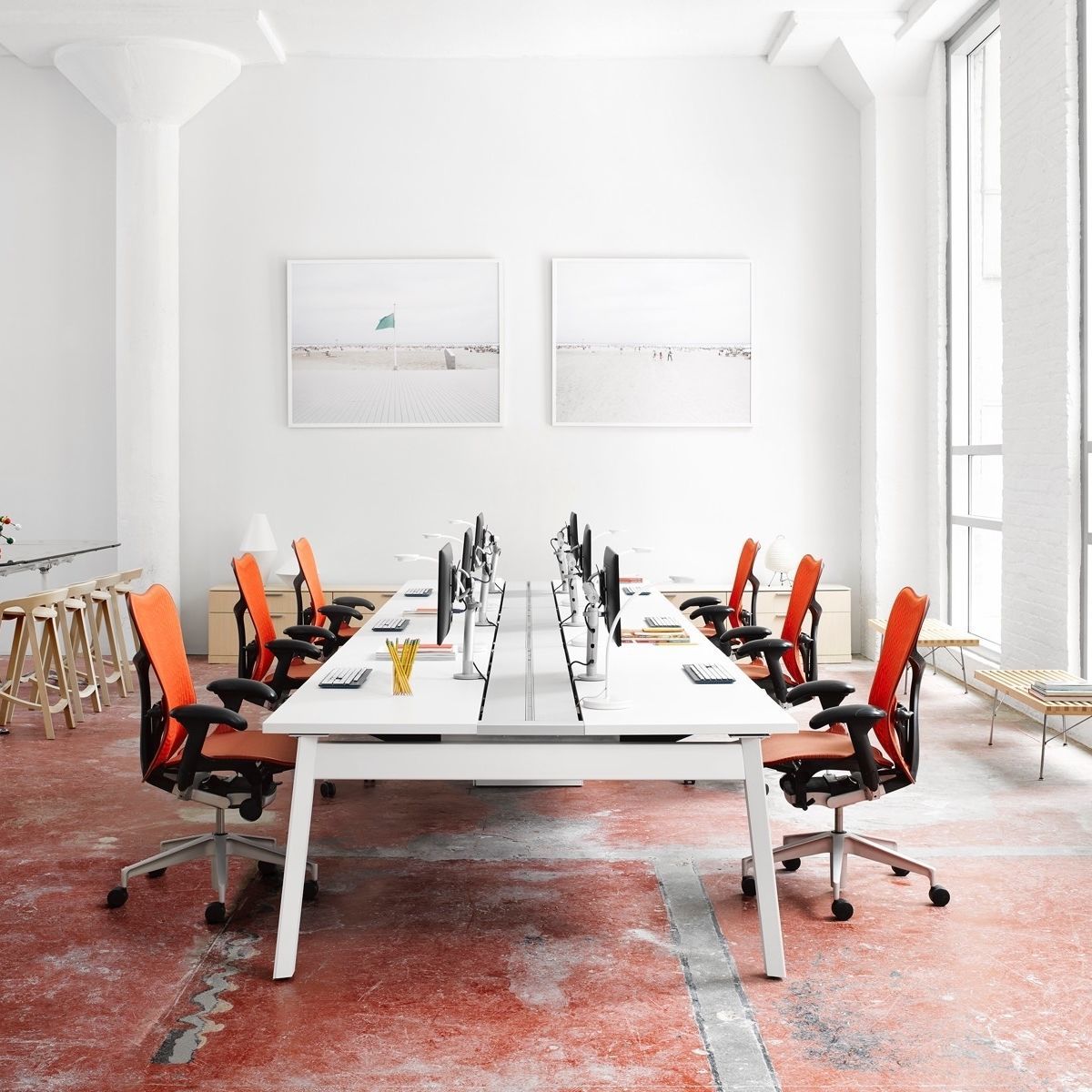 Suporte para monitor de secretária - FLO - Herman Miller - múltiplo