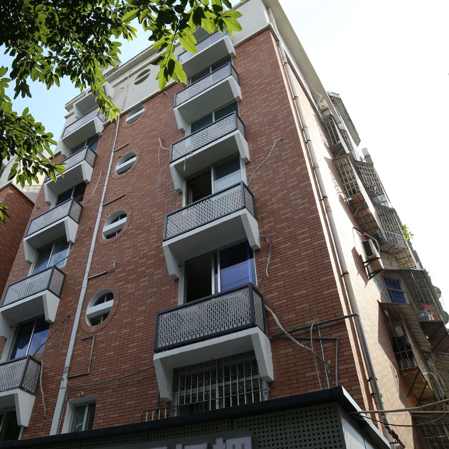 Tijolo para fachada - FAMBLE R - PHOMI - maciço / texturizado / vermelho