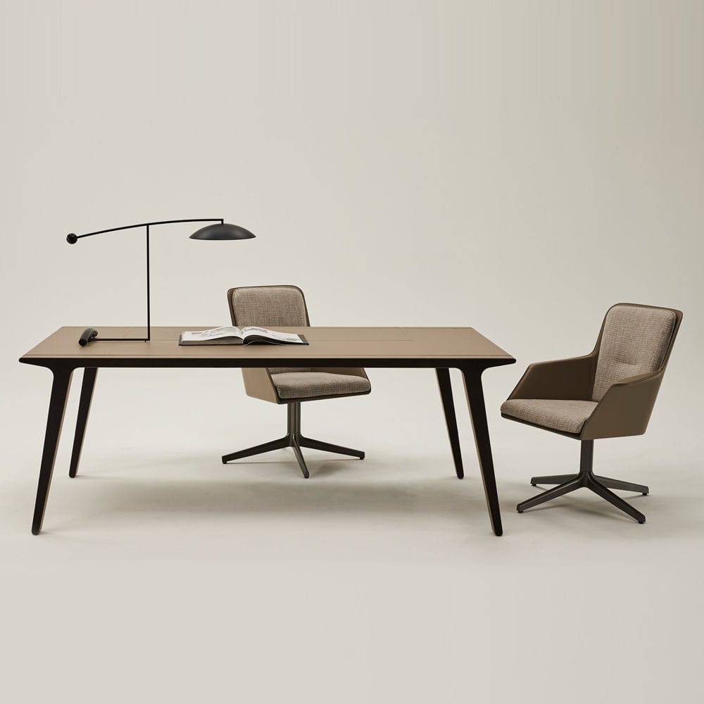 Mesa contemporânea - Laicon - Casa Covre - em couro / com base em ...