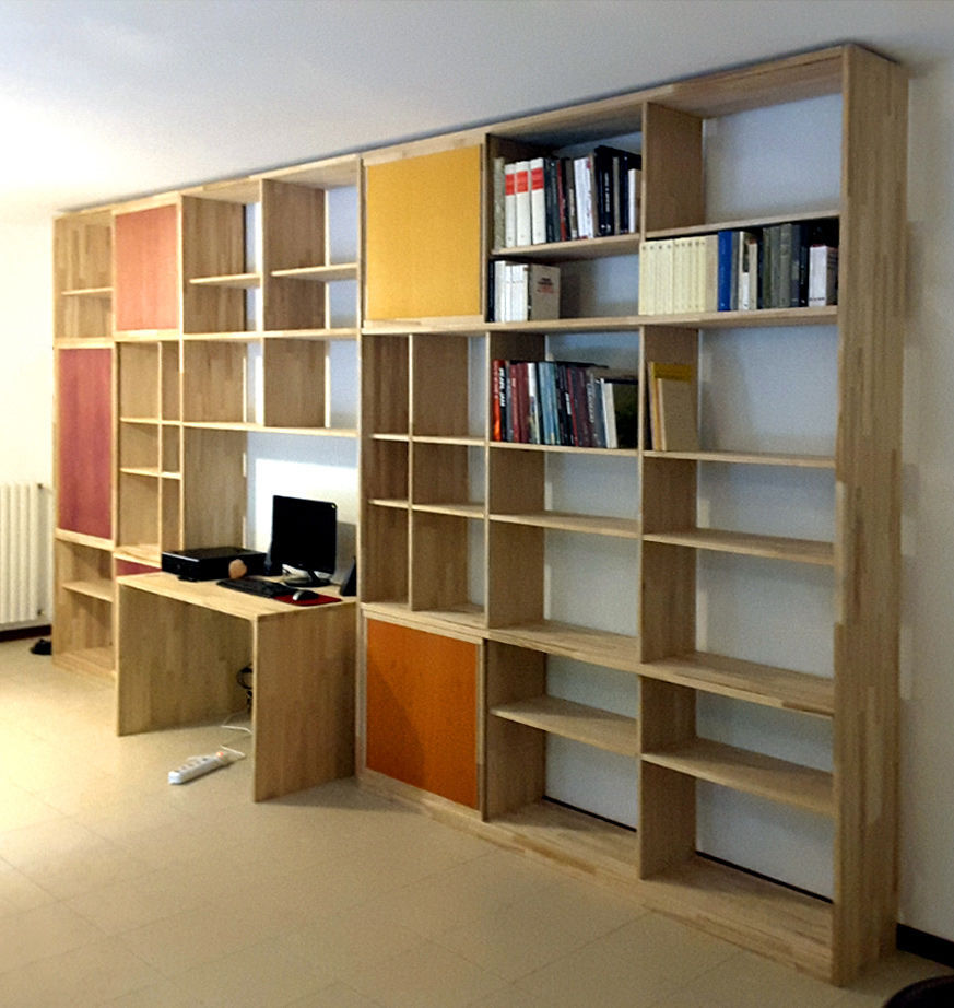 Livreiro contemporâneo - Yuki-M - Cinius - em faia / sob medida / cor personalizável