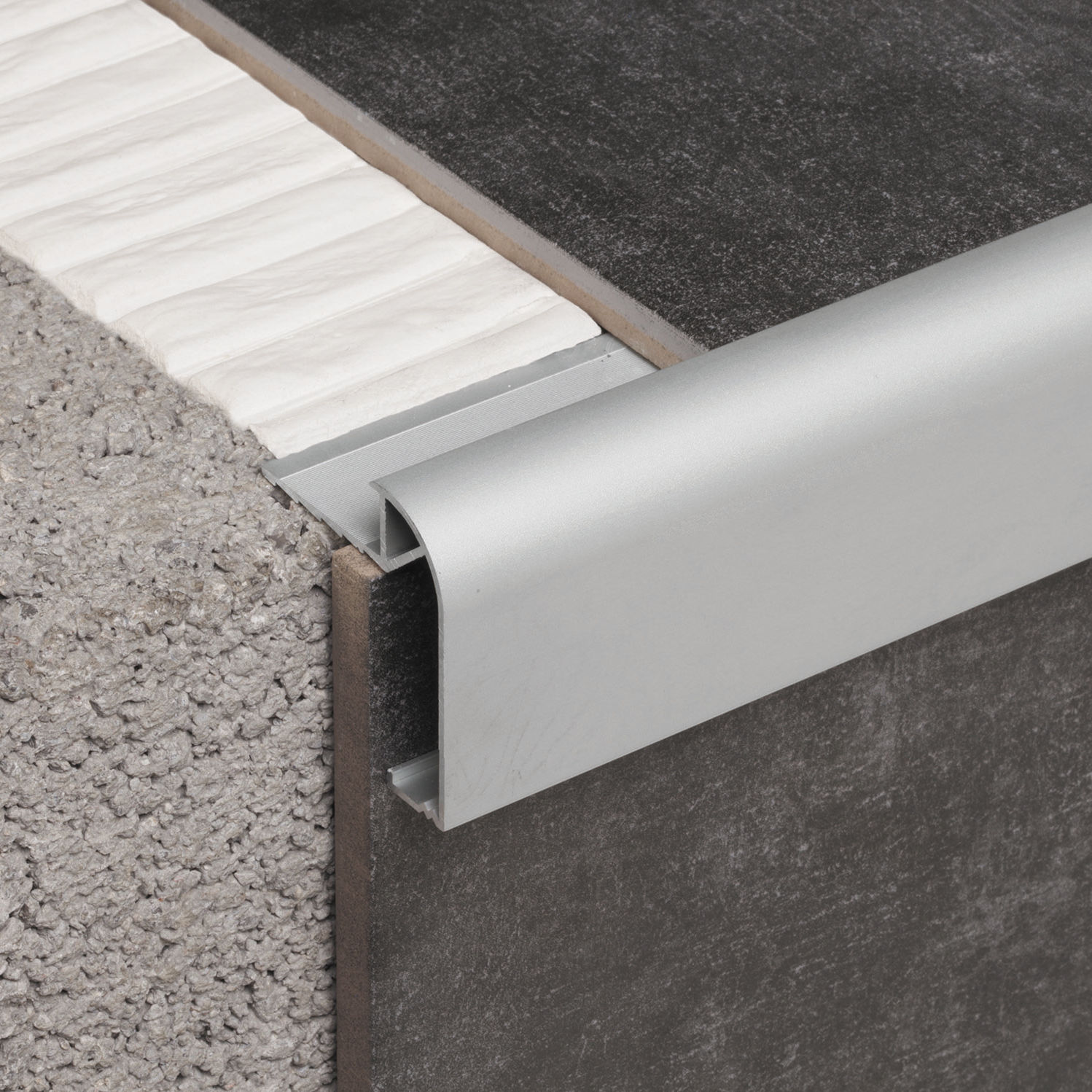 Terminal de acabamento em alumínio - NOVOENCIMERA - EMAC - para ângulo ...