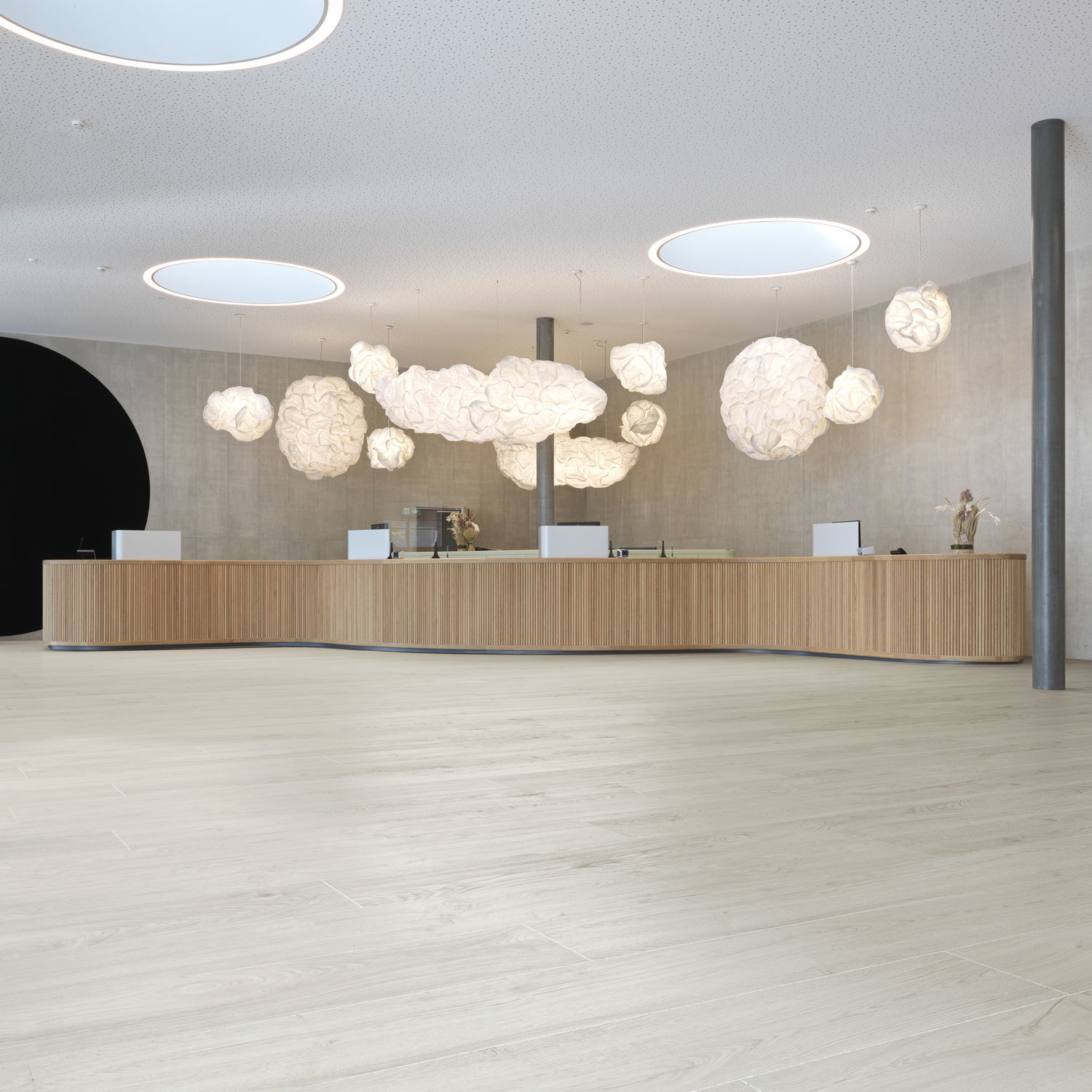 Piso laminado em carvalho - SMOOTH - Swiss Krono / GRAND selection - flutuante / efeito de ...