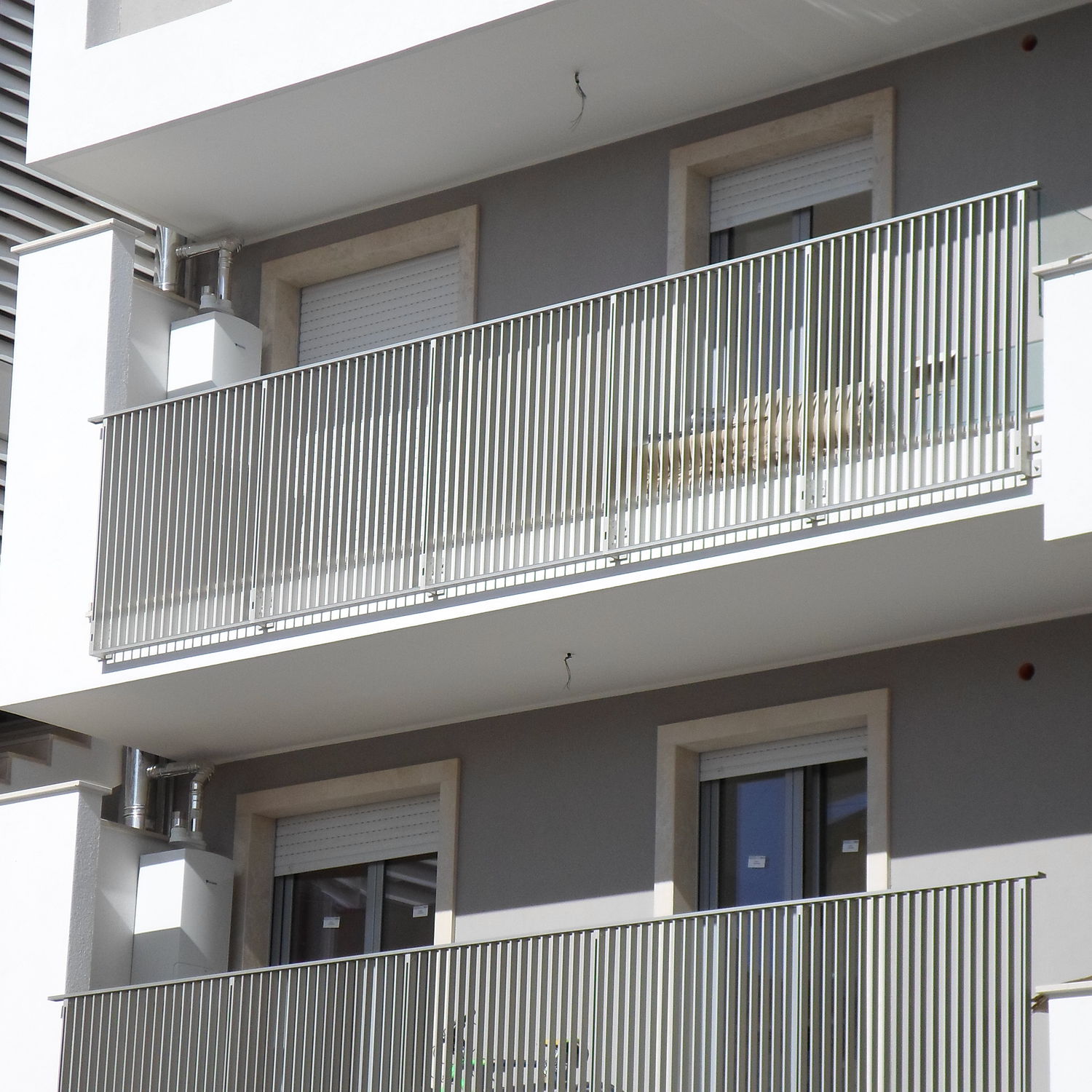 Guarda-corpo em alumínio - TULIPAN - PESPA ALUMIN - com barras / para ...