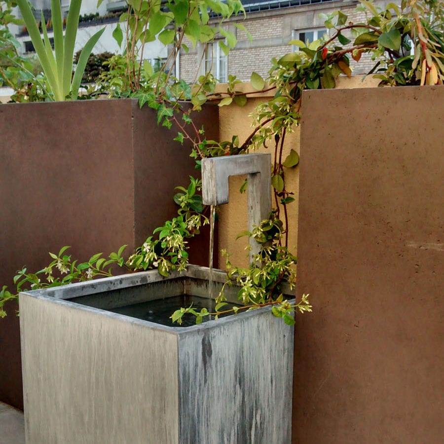 Fonte de jardim - -BASSIN A BEC - Tonton Zingueur - de piso / em zinco ...