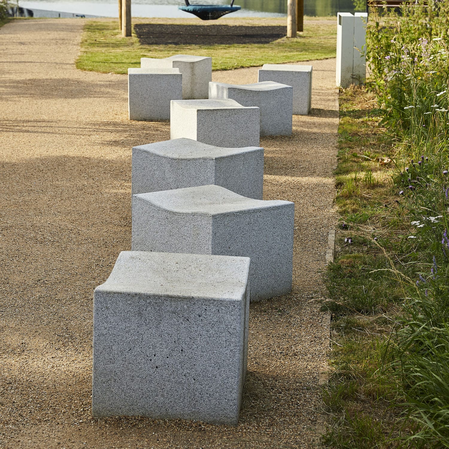Banqueta contemporânea - SERPENTINE - Factory Street Furniture - em ...