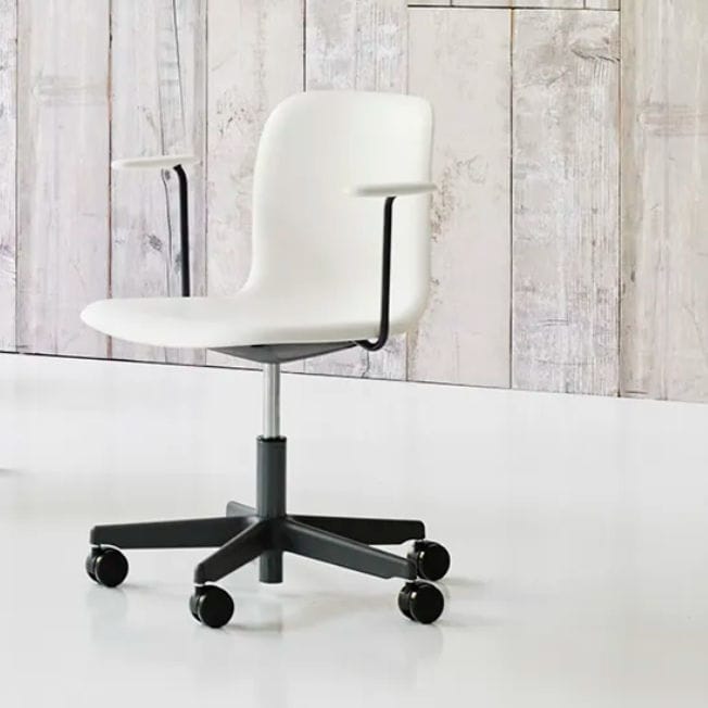 Cadeira de escritório contemporânea - SIXE - HOWE - para ambiente interno / em polipropileno ...