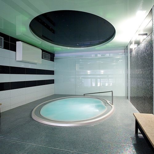 Spa acima do piso - Arena - USSPA, s.r.o. - de embutir / oval / de 10 ...