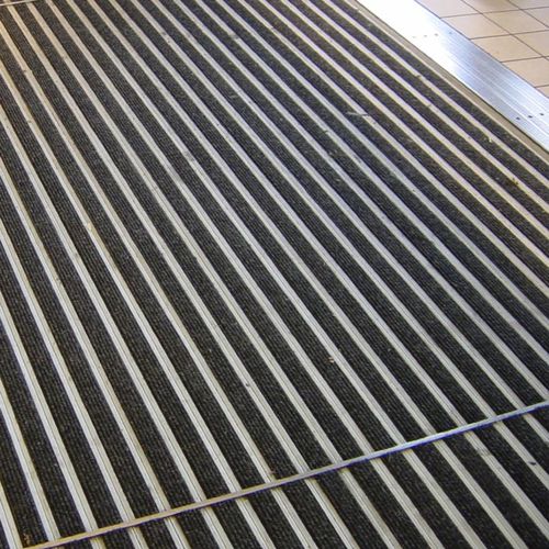 Tapete de entrada para edifício de uso público - NUWAY CONNECT - Forbo ...